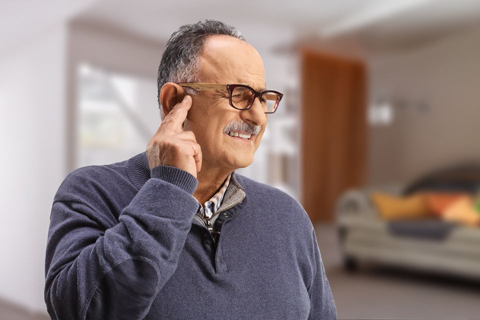 Bubble-popping noise in ear: Causes & treatment | Miracle-Ear