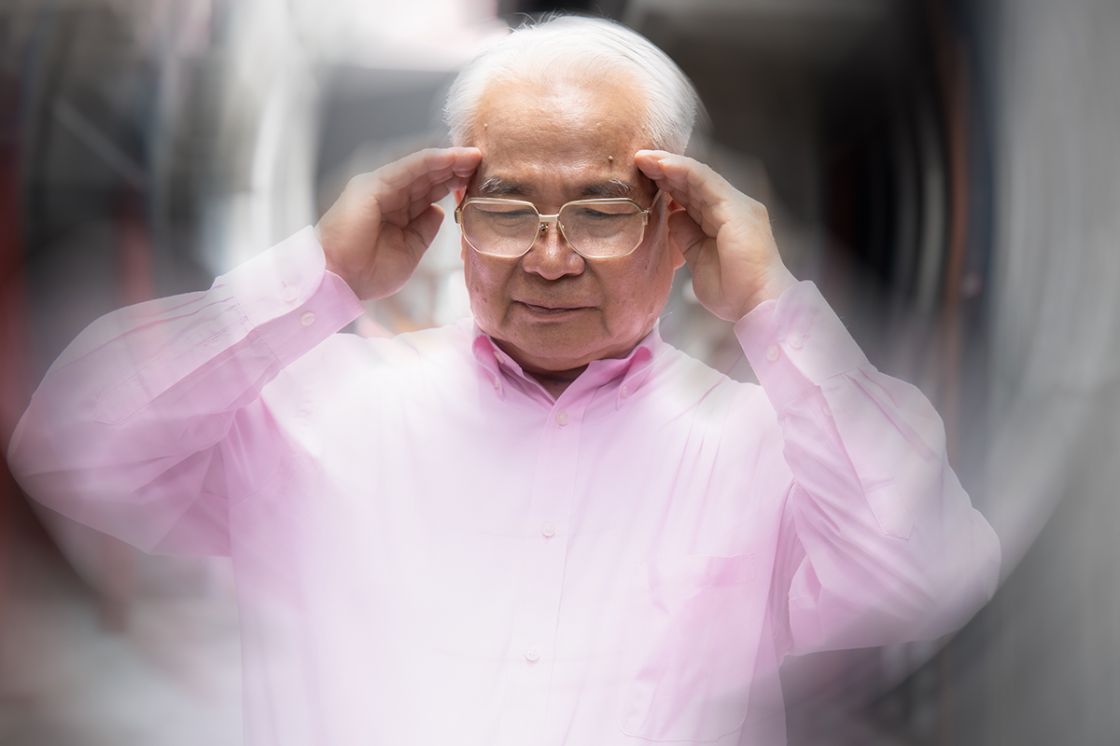 Cervical vertigo: causes, symptoms & treatments | Miracle-Ear