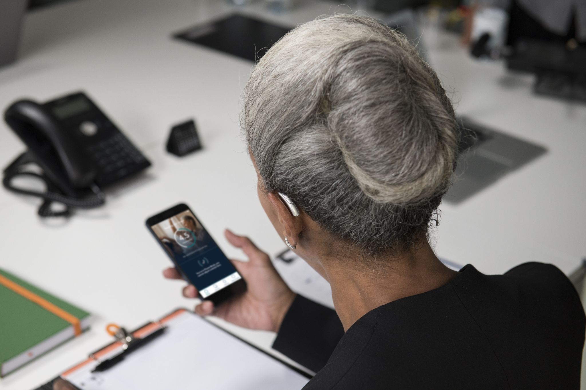 Hearing aids with Bluetooth technology | Miracle-Ear