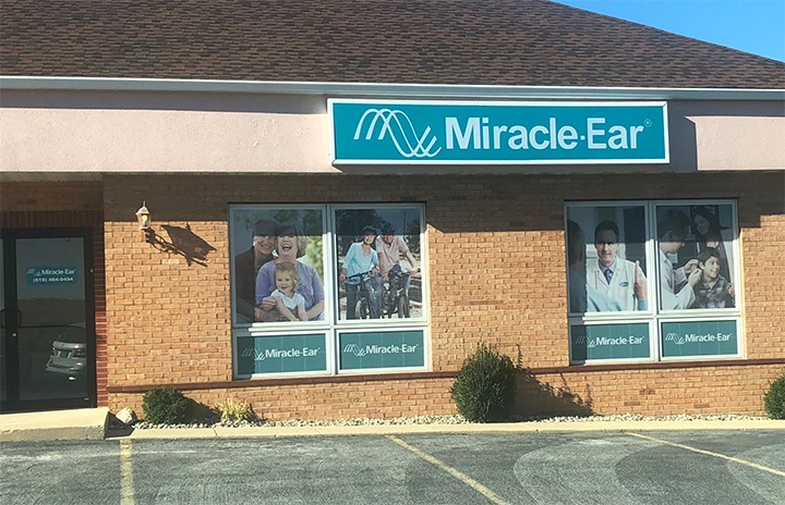 Hearing Aid Center in Edwardsville, IL 62025 | Miracle-Ear