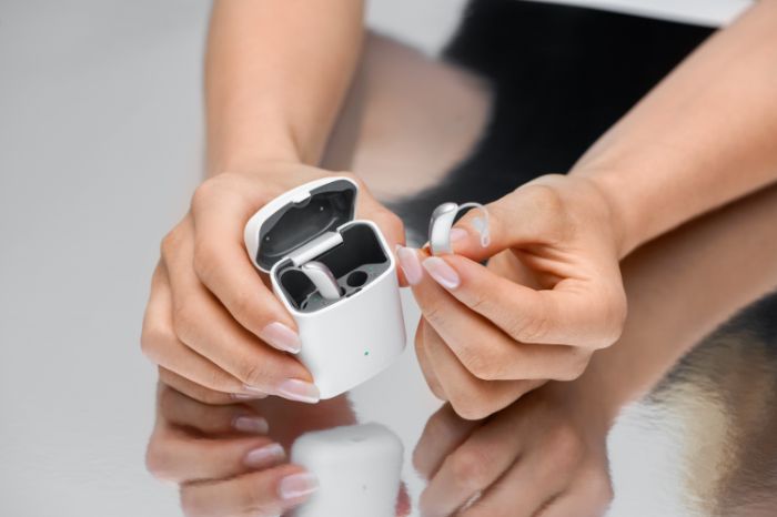 Hearing Aid Benefits and Features | Miracle-Ear