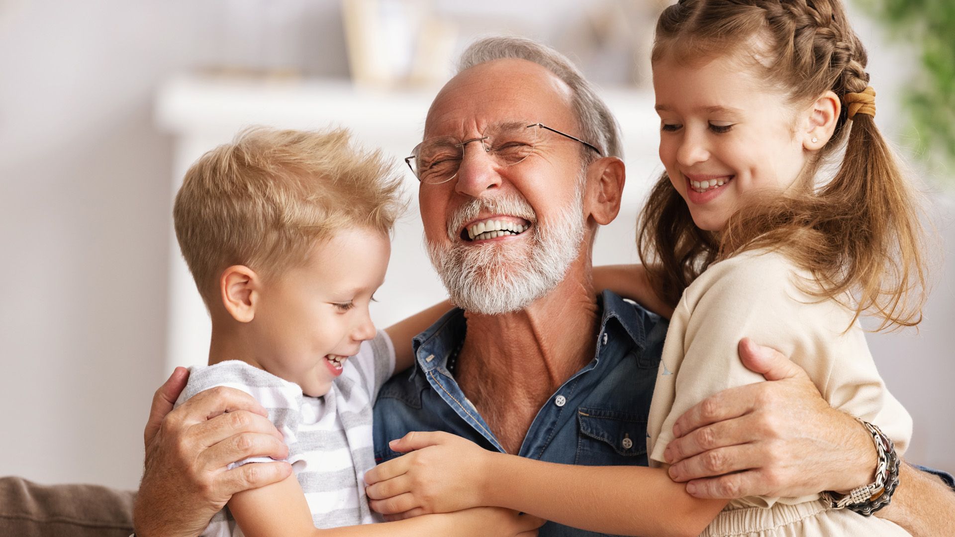 PSAPs vs. Hearing Aids Devices | Miracle-Ear